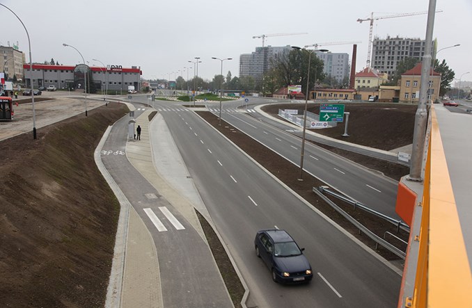 Rzeszów: Przebudowa alei Wyzwolenia za 67 mln zł zakończona - Rynek ...