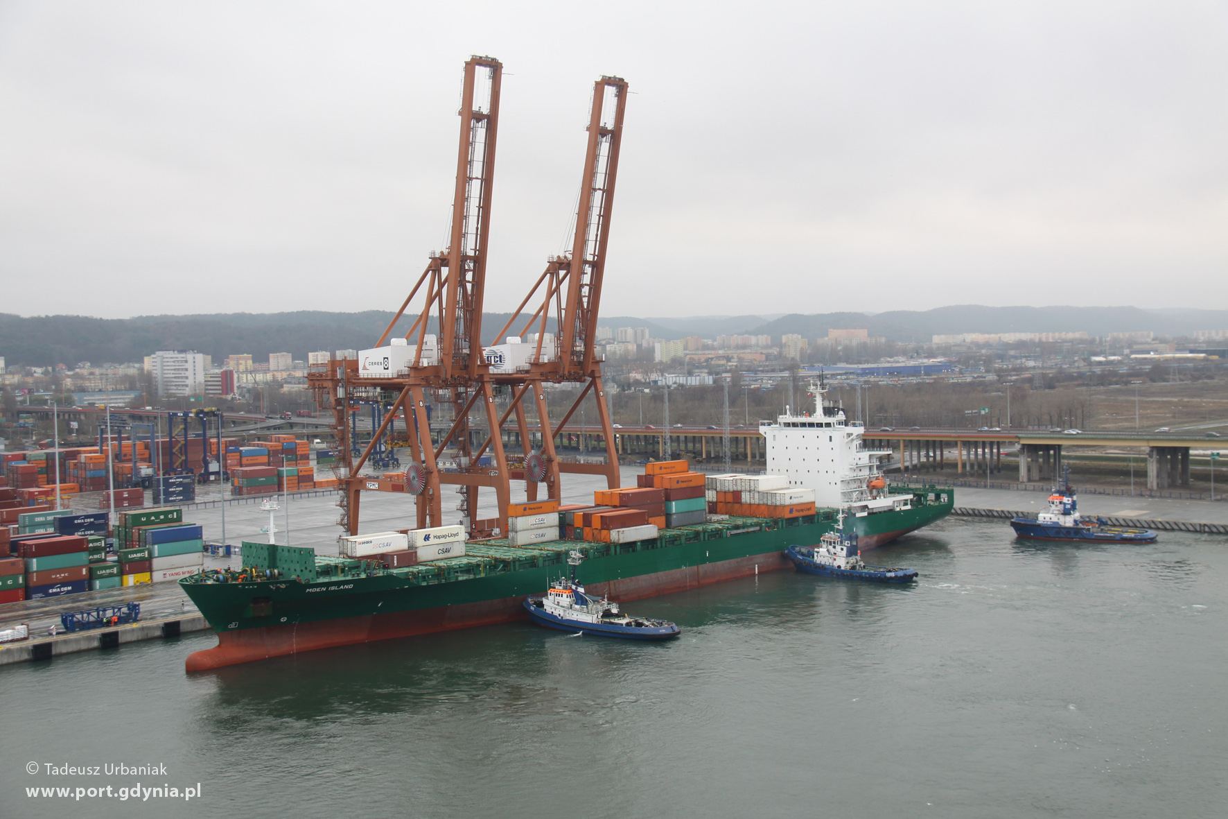 Port Gdynia: Pierwszy statek przy nowym Nabrzeżu Bułgarskim - Rynek ...
