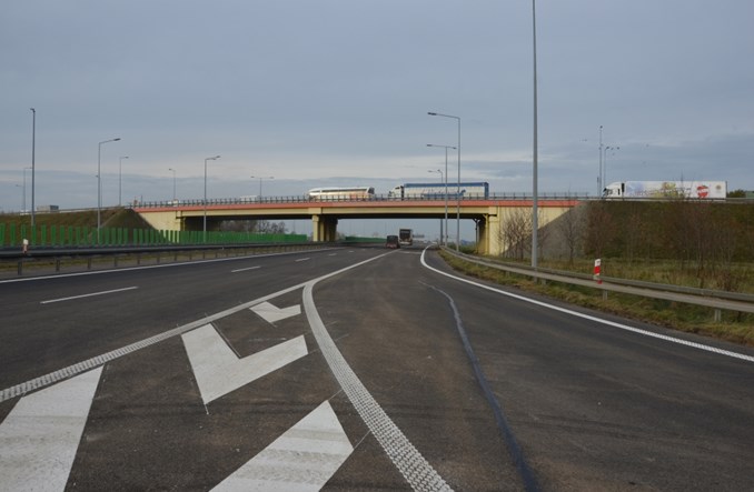 Ruch na A2 węzeł Stryków – Punkt Poboru Opłat Stryków znowu po obu ...